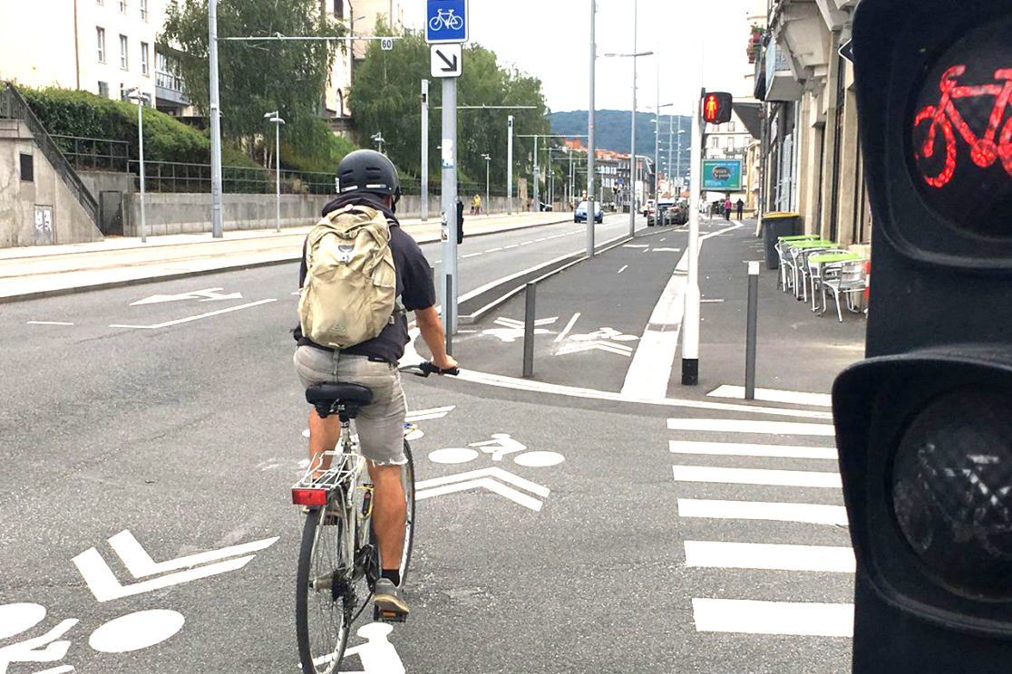 La signalisation et les aménagements spécifiques pour les cyclistes ...